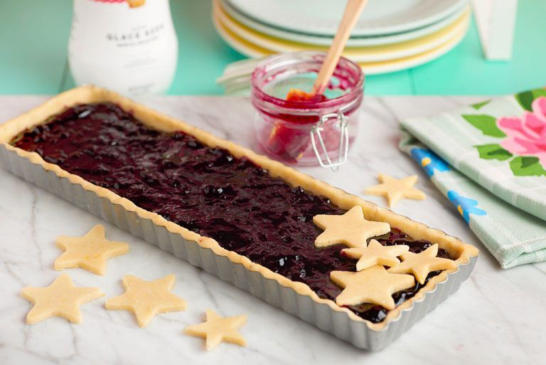 Tarta linzer con estrellas – La vida sabe mejor